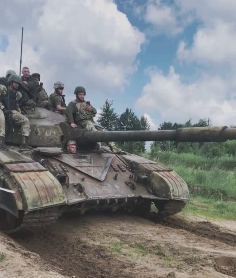 T-64 | MilitaryLand.net